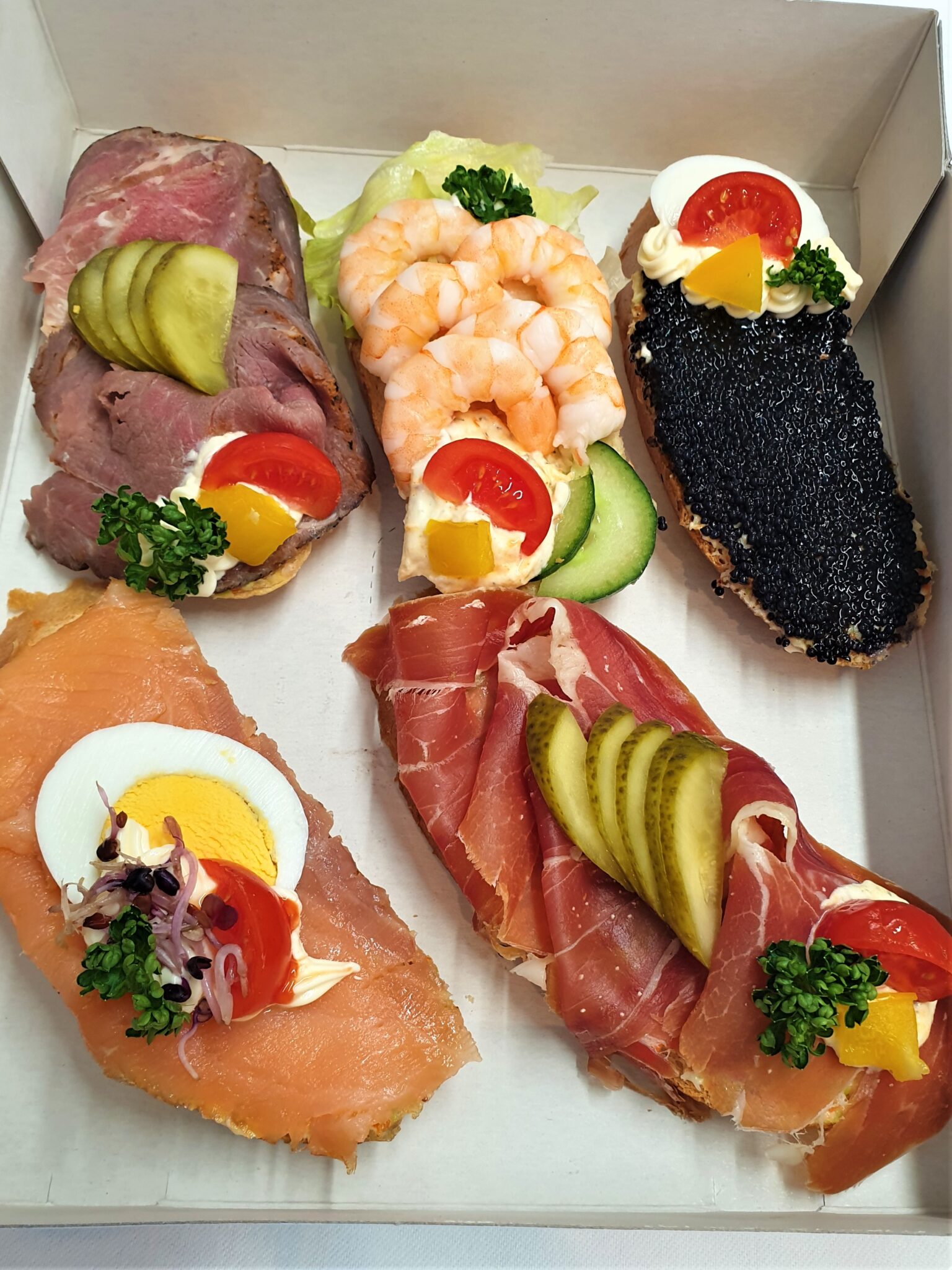 Brötchen Box „Exquisite“ - Feinkost-Catering Holzer-Koroschetz